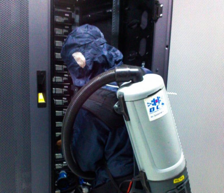 DCS Containment – Data Center Specialists